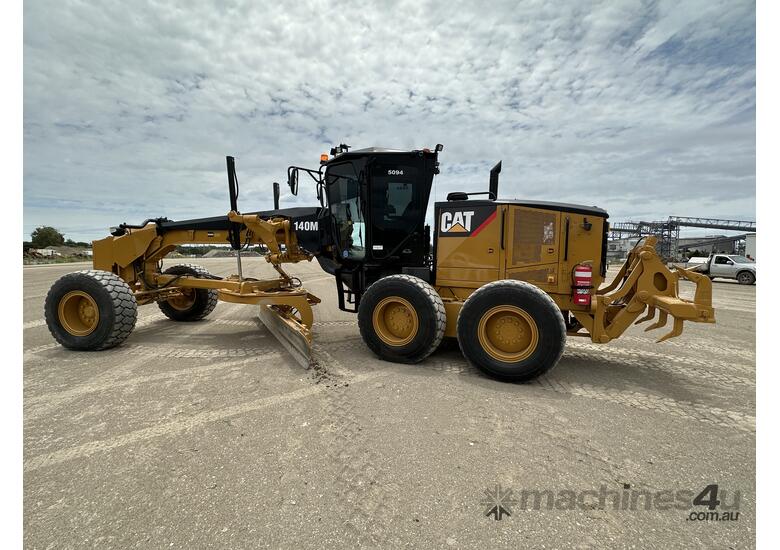 Used 2014 Caterpillar 140m Grader In Listed On Machines4u