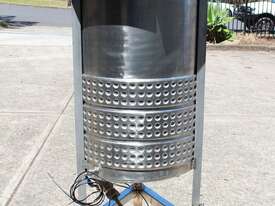 used Dimple Jacketed Mixing Tank Heating Tank in CONDELL PARK, NSW