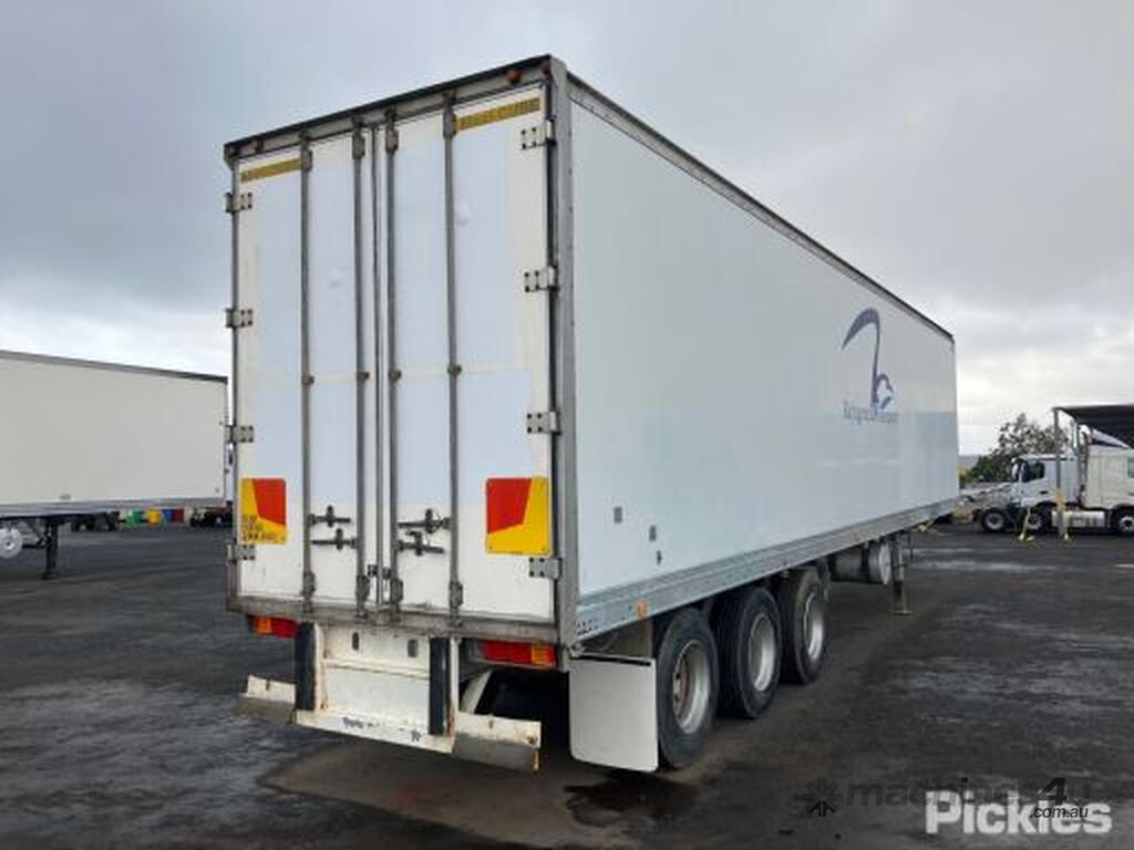 Buy Used 1996 maxicube Double Loader Refrigerated Trailer in MILPERRA, NSW