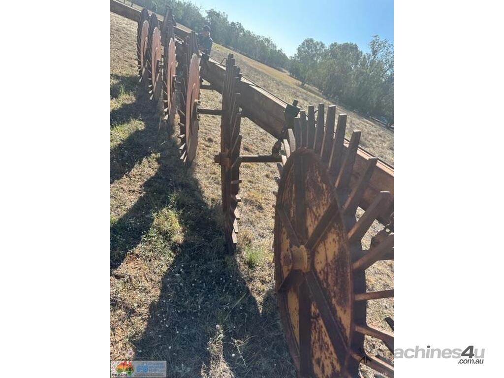 Used pederick 8 Wheel FEL Stick rake (988715)