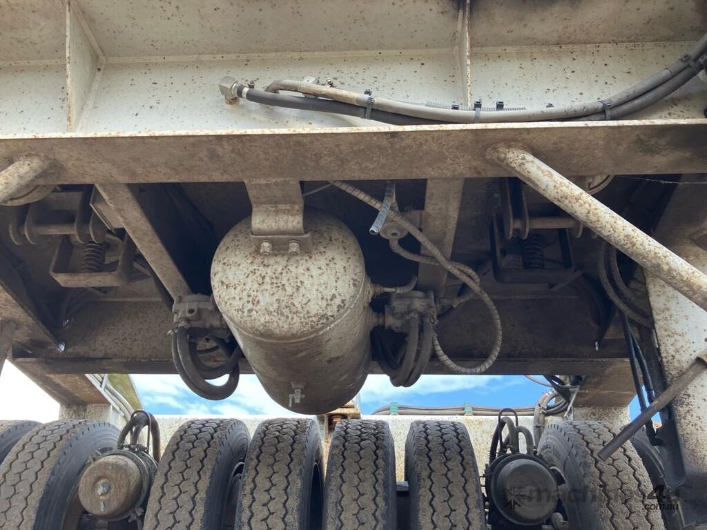 Buy Used 1997 drake 2X8 Cab Chassis (1113416)