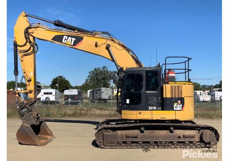 Used Caterpillar 2012 Caterpillar 321D Wheel Loader in , - Listed on ...