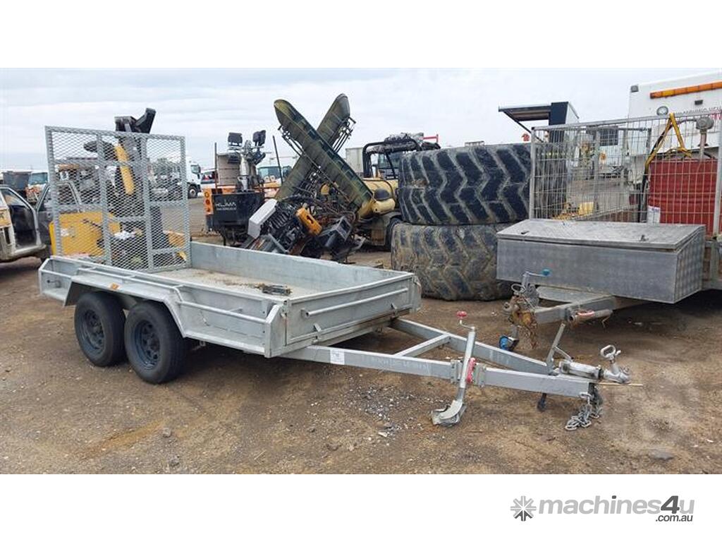 Buy Used Custom Custom Tandum Trailers (1077917) - Listed on Machines4u