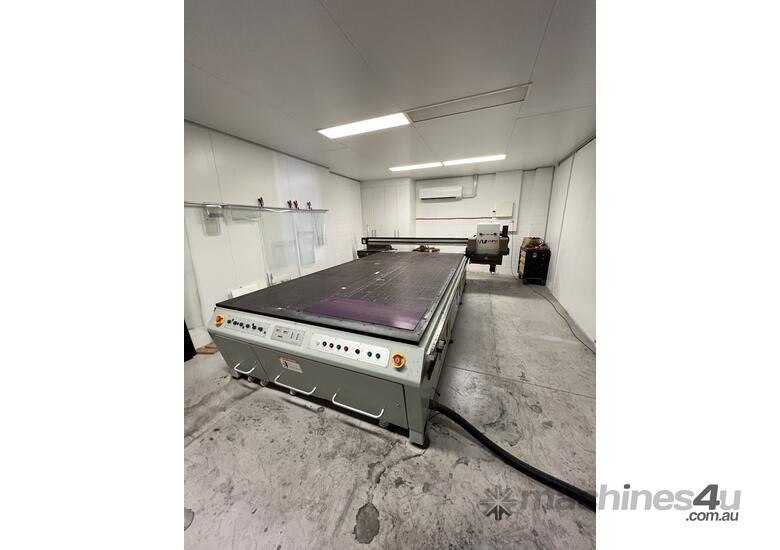 Used 2013 anderson CO-JET PLUS UV Flatbed Printers in , - Listed on ...