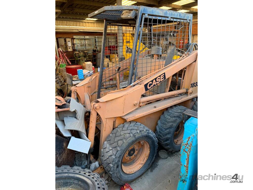 Used Case 1835 Skid Steer Loaders (854718)