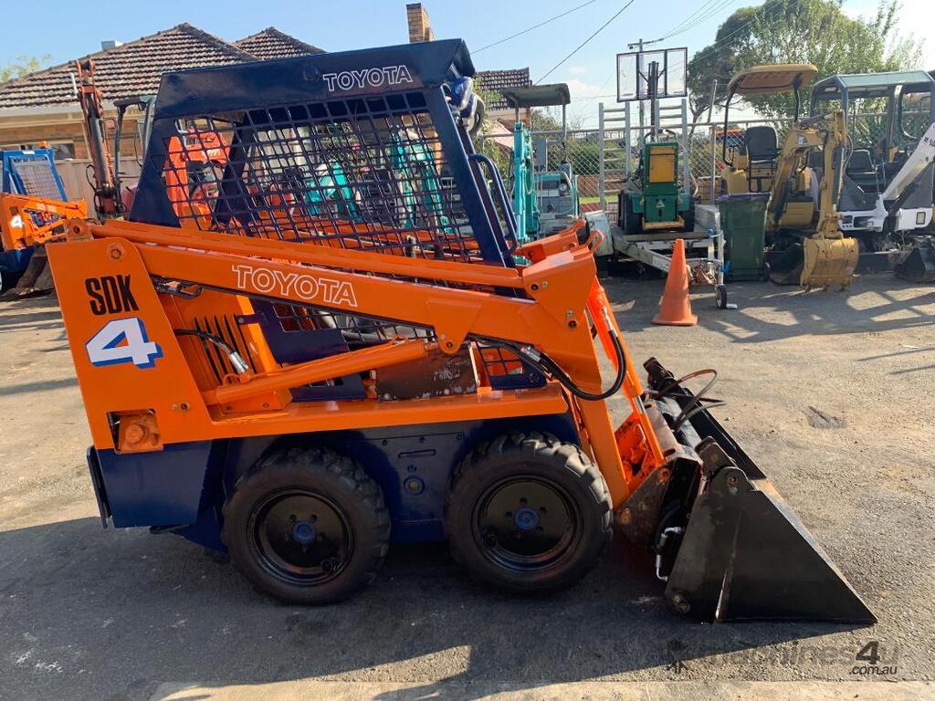 Used Toyota SDK4 Skid Steer Loaders (861418)