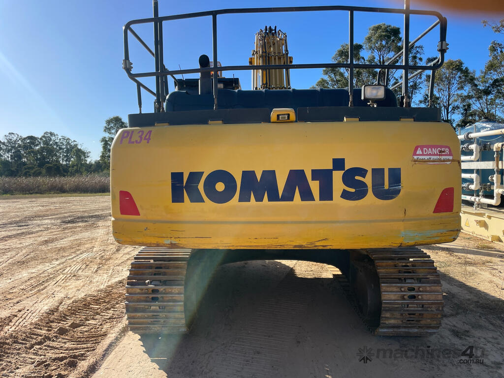Used 2018 komatsu PC300 LC-8MO Excavator (880218)