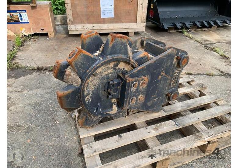 Used betta bilt buckets 2020 BBB BETTA BILT BUCKETS 300mm Compaction ...