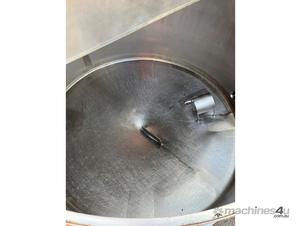 Used J.C. BUTKO ENGINEERING PTY lTD 1400 Stainless Steel Tanks in ...