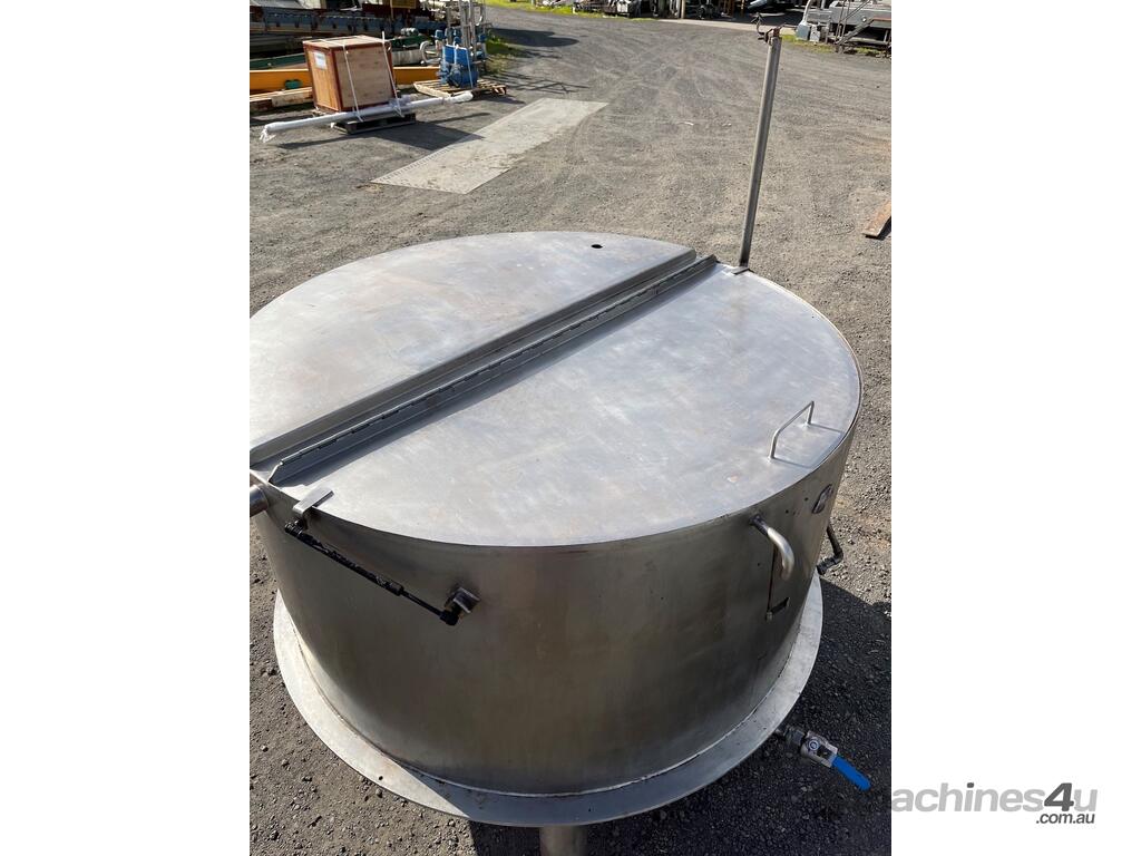 Used J.C. BUTKO ENGINEERING PTY lTD 1400 Stainless Steel Tanks in ...