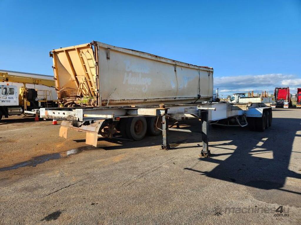 Buy Used 1997 maxi-cube HEAVY DUTY TRIAXLE Trailers in , - Listed on ...