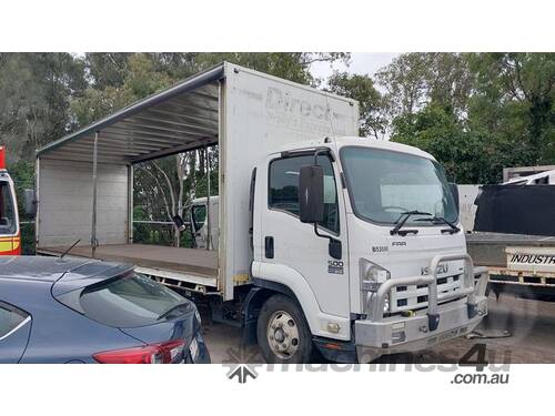 Buy Used Isuzu FRR500 Trucks (1117319) - Listed on Machines4u