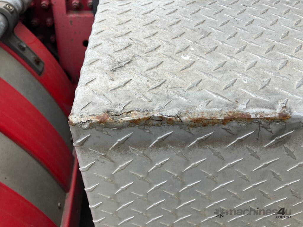 Buy Used 2011 trident 2011 Mack Trident Prime Mover Sleeper Cab Trucks (1153019) - Listed on ...