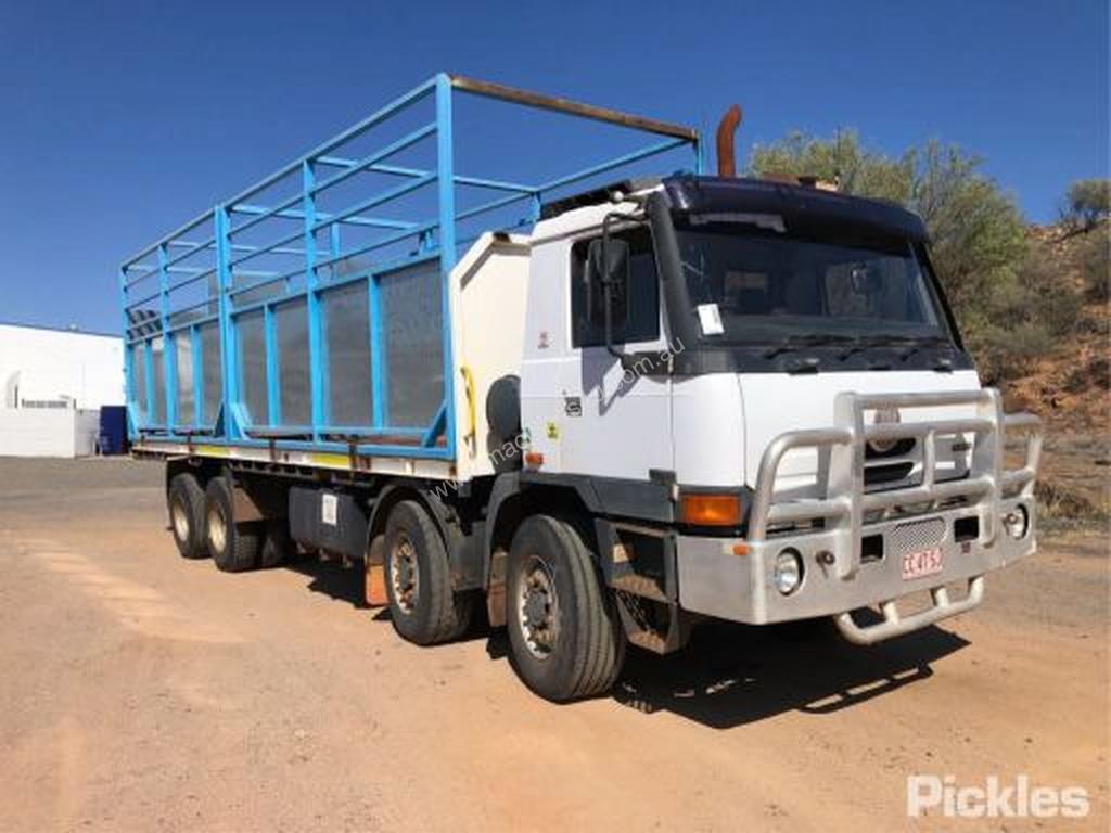 Buy Used tatra 2007 Tatra TERRN01 Box Trailer in , - Listed on Machines4u