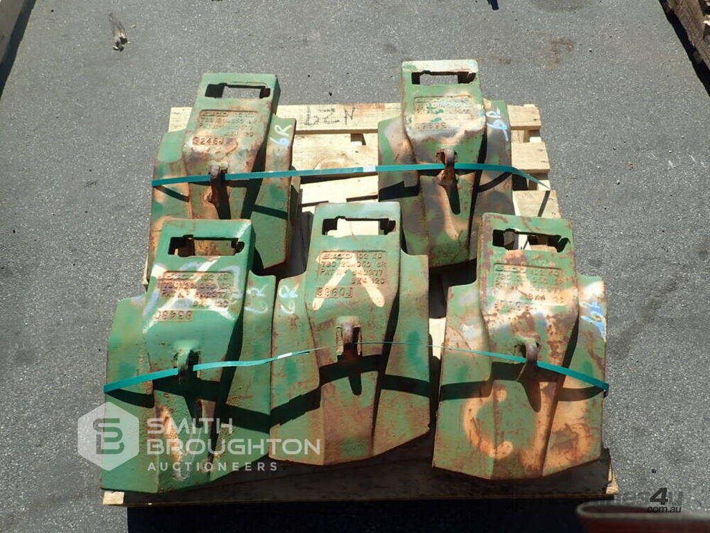 Used PALLET COMPRISING OF 5 X LIP PROTECTORS UNUSED Bucket Teeth in ...