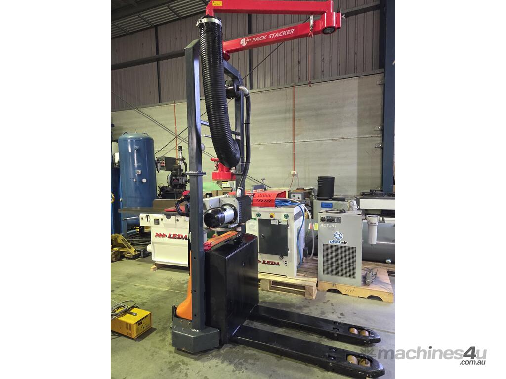 Used Al-Lift MOBILE 125kg VACUUM LIFTER FORKLIFT Pack Stacker Jib Crane ...