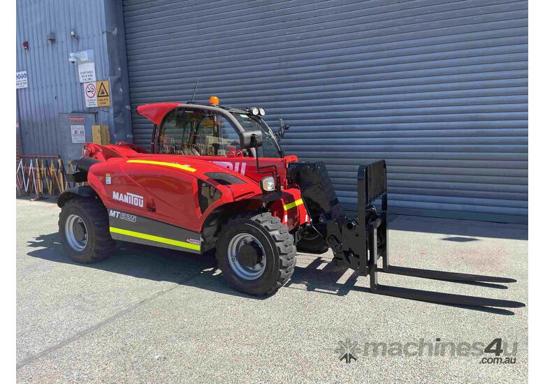 Used 2012 manitou MT 625 Telehandler in , - Listed on Machines4u