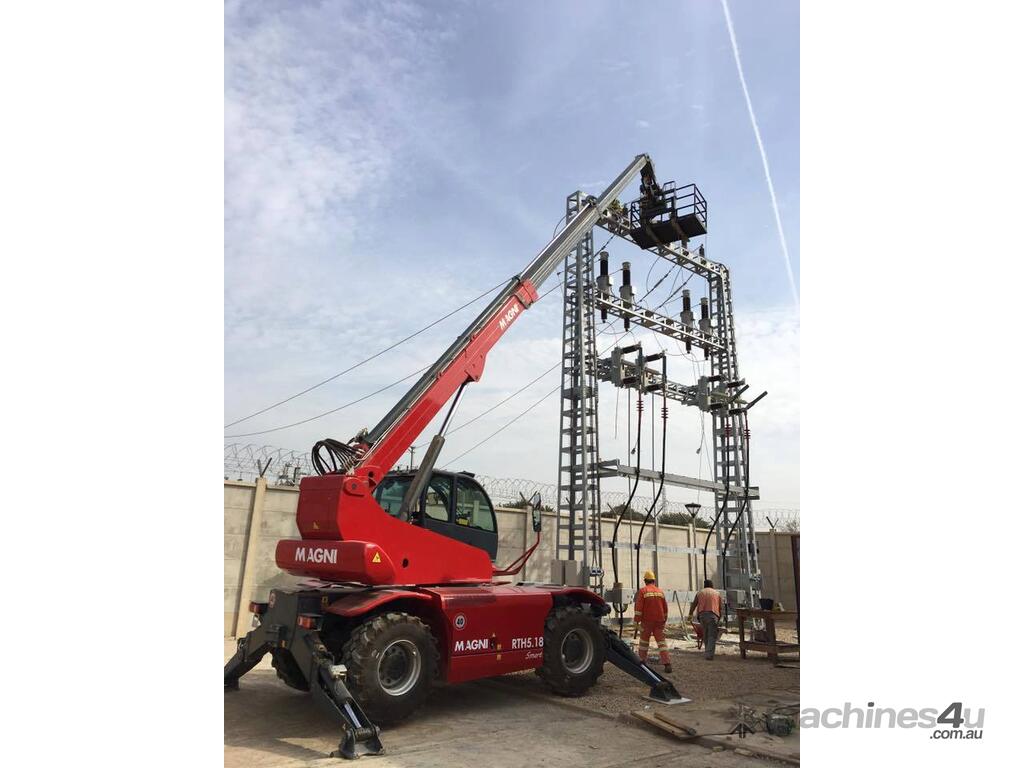 New 2020 MAGNI RTH 5 18 Multi Tool Telehandler (615502)