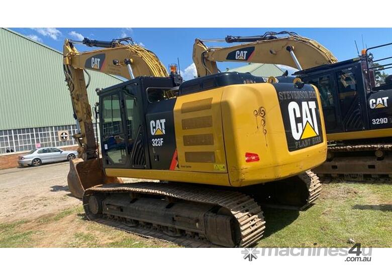 Used Caterpillar 323FL Excavator in , - Listed on Machines4u