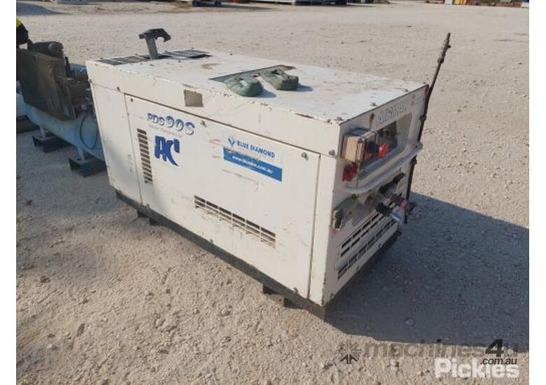 Used 1992 Hours Showing Airman Air compressor Diesel powered Model No ...