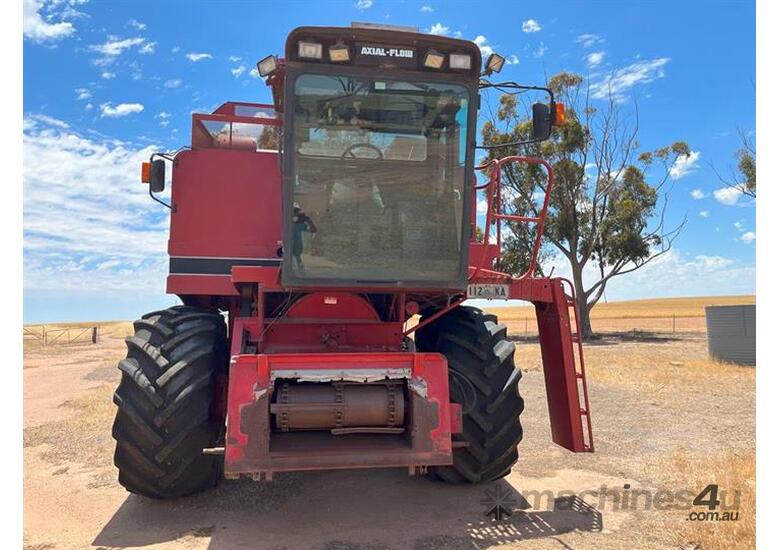 Used Case IH Case IH 1666 Combine Harvester in , - Listed on Machines4u