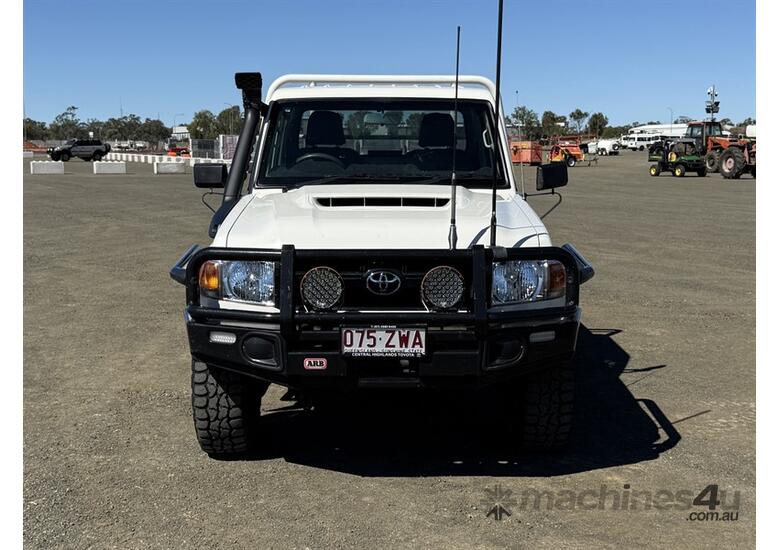 Buy Used 2020 Toyota 2020 TOYOTA LANDCRUISER WORKMATE UTE Utes (1146020 ...
