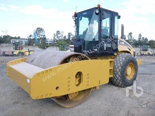 Used 2007 Caterpillar CS663E Roller Compactors in , - Listed on Machines4u