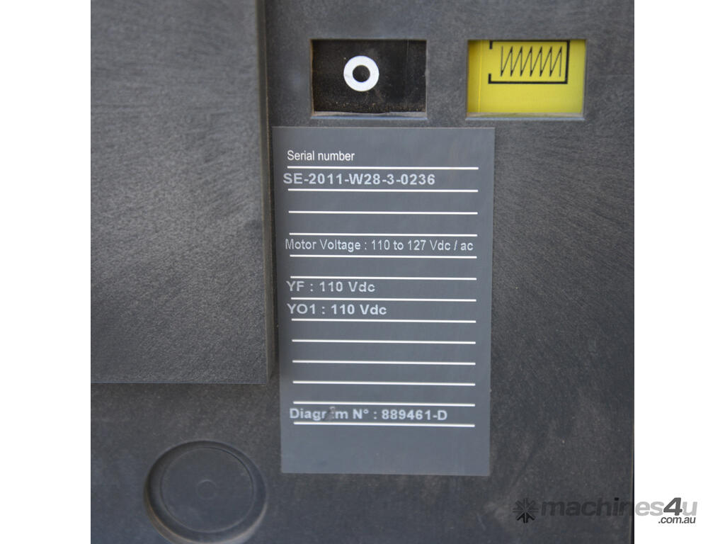 New schneider electric LF3 Circuit Breaker (748920)
