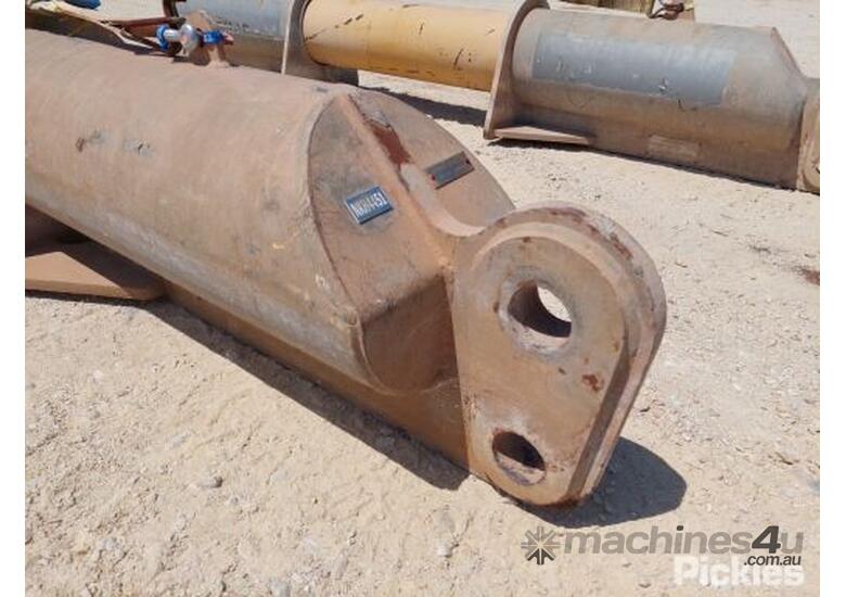 Used Modular Spreader Bar 50T WLL SN CK28564 DOM 03 10 2x End Caps ...