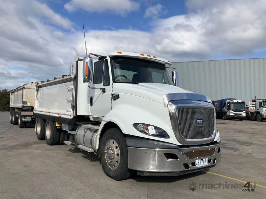 Buy Used 2013 Caterpillar CT610 Caravan Trailer in ALTONA NORTH, VIC