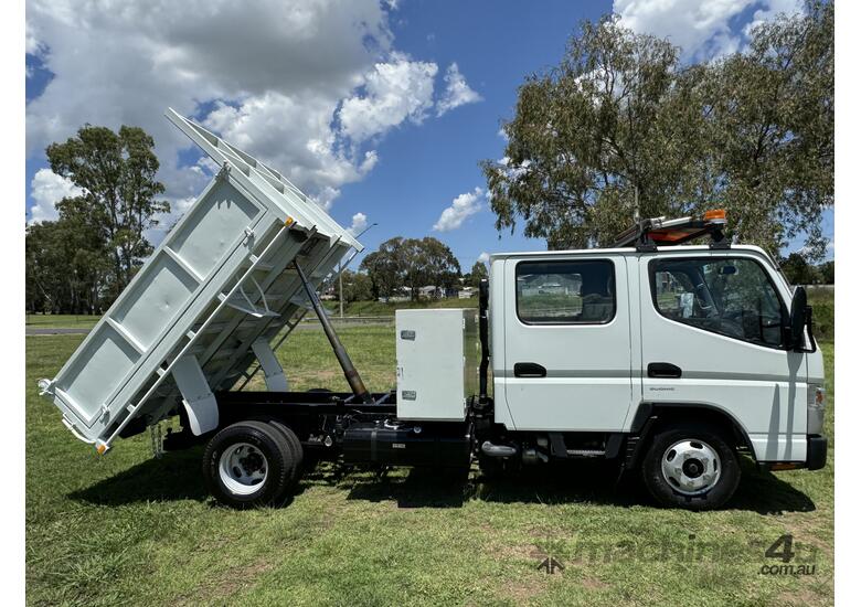 Buy Used 2014 Mitsubishi CANTER 515 Tipper Trucks (1060921) - Listed on Machines4u