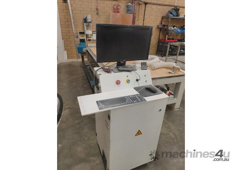 Used 2010 Not Specified Unknown 3-Axis CNC Router Flatbed Nesting CNC ...