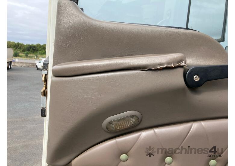 Buy Used 2005 trident 2005 Mack Trident Tipper Trucks (1110921) - Listed on Machines4u