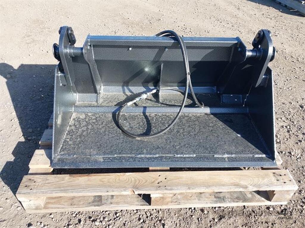 Used wacker neuson Wacker Neuson Dingo Mini Loader Buckets (1140121 ...