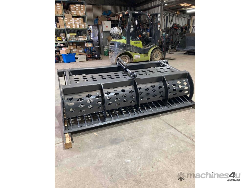 New 2023 BEH Berrigan seive bucket with grab Tractor FEL Buckets in , NSW