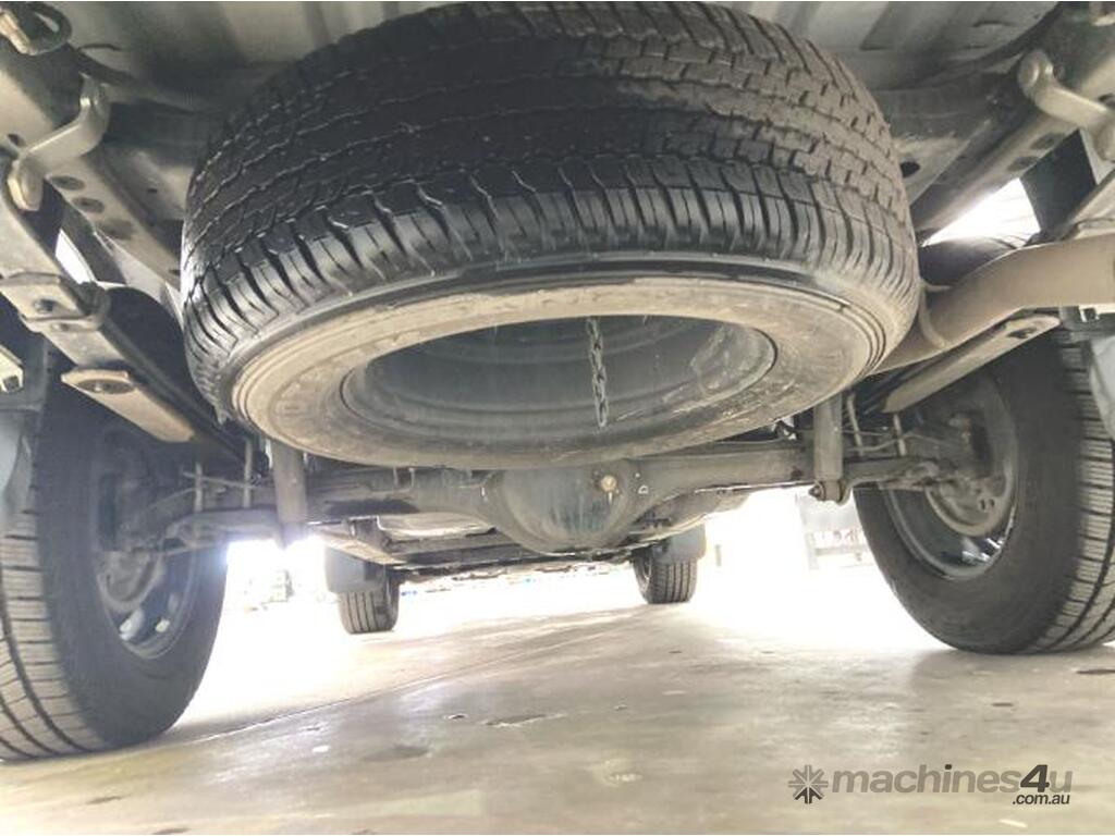 Buy Used 2020 Isuzu 2020 Isuzu D-Max SX High Ride 4x2 T Diesel Ex Fleet ...