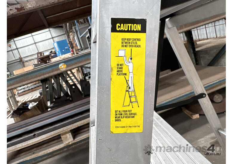 Used bailey Bailey A-Frame Platform Ladder Ladders (1071922) - Listed ...