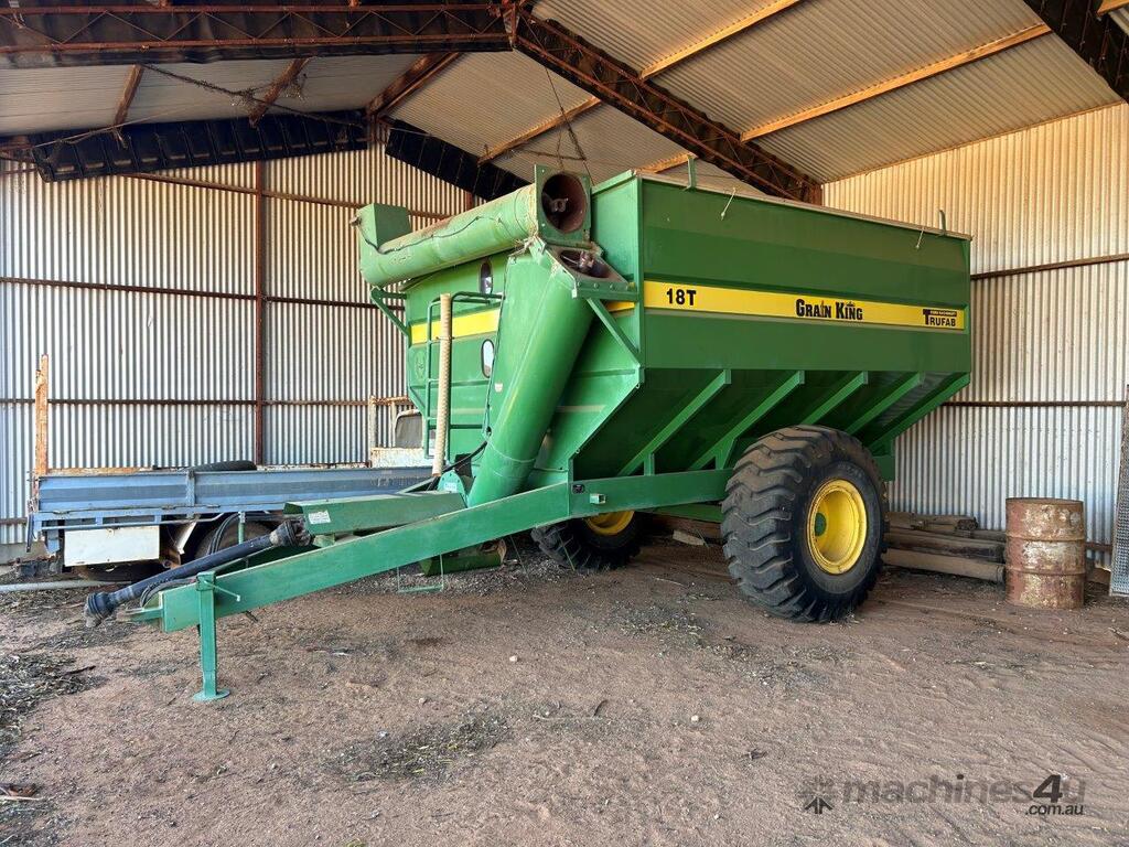 Used 2008 Grain King Trufab 18T Chaser Bin Harvesting (1097522)