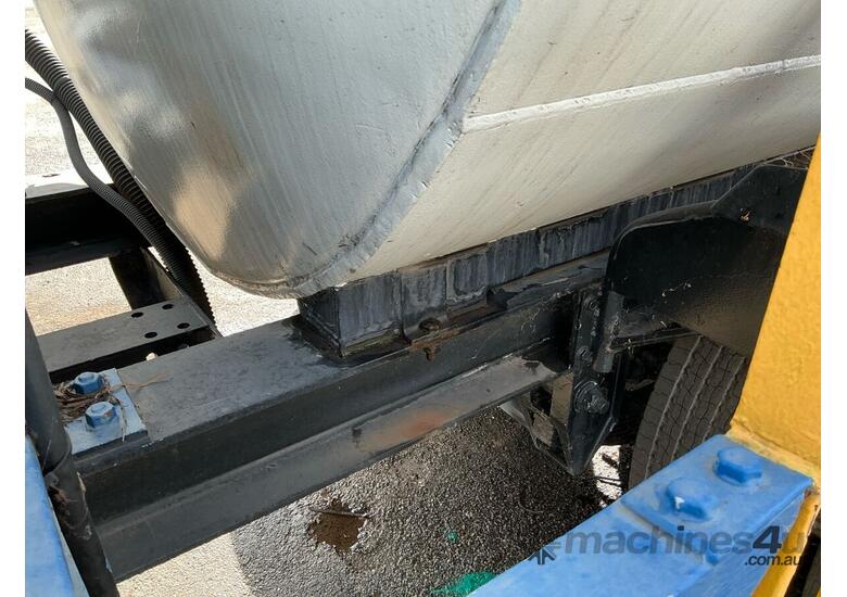 Buy Used 2008 Transhaul Equipment 2008 Highway Master Waste Vacuum ...