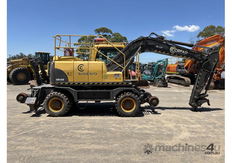 Used 2004 Volvo 2004 Volvo EW145B Hi-Rail Wheeled Excavator ...