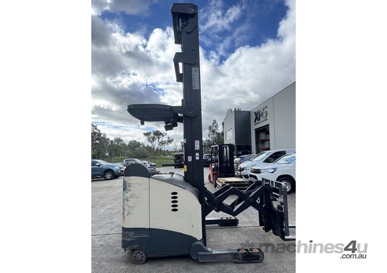 New 2004 Crown F1385 Crown RD5280S-30 Double Deep Reach Truck Reach ...