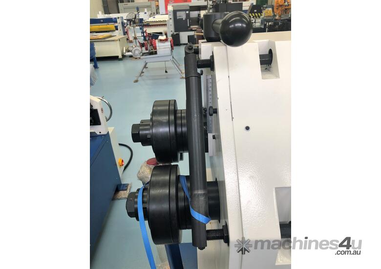 New Accuroll Accuroll RBM-50 Motorised Section Rolls Section Rollers in ...