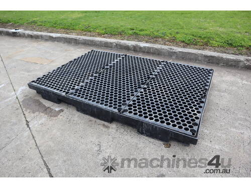 Used Drum Platform Bund Large Drip Spill Containment Drum Platform Bund ...