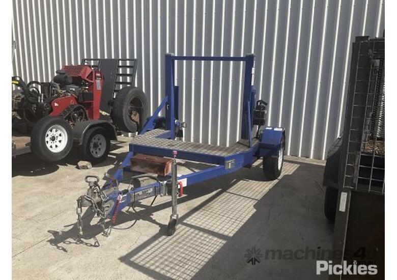 Buy Used 2011 redmond gary 2011 Redmond Gary 1T ABC Trailer Single Axle ...