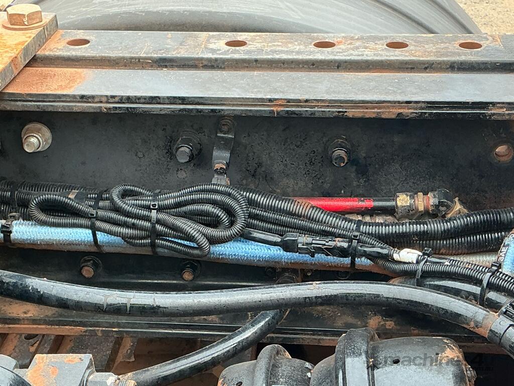 Buy Used 2012 Kenworth C509 Sleeper Cab Trucks (1185924)