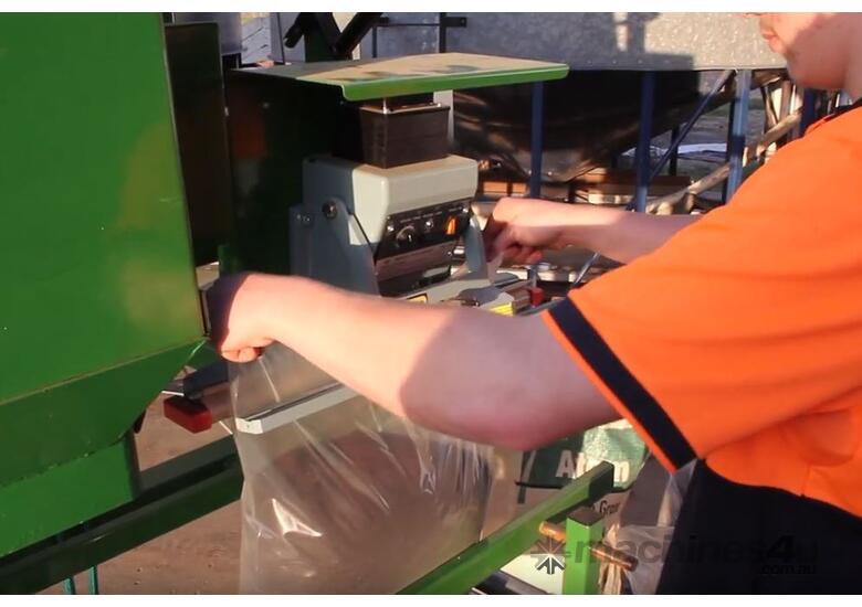 New 2018 jph equipment Bagging Plant- For Bagging sand wood bark chips ...