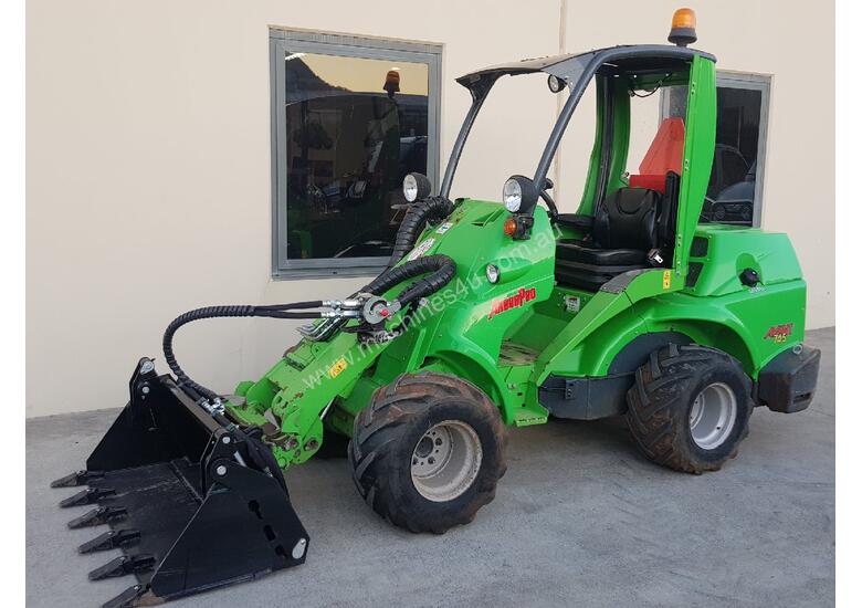 Used 2016 avant 745 Articulated Mini Loaders in , - Listed on Machines4u