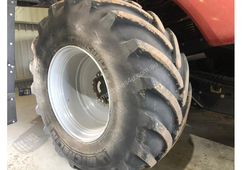 Used Case IH CASE IH 7140 Header Combine Harvester Header Combine ...