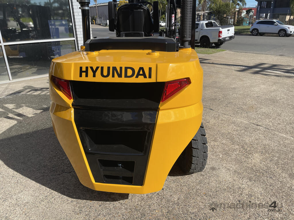 Hire 2021 hyundai 50D-9SA Forklifts and Stackers in MINCHINBURY, NSW