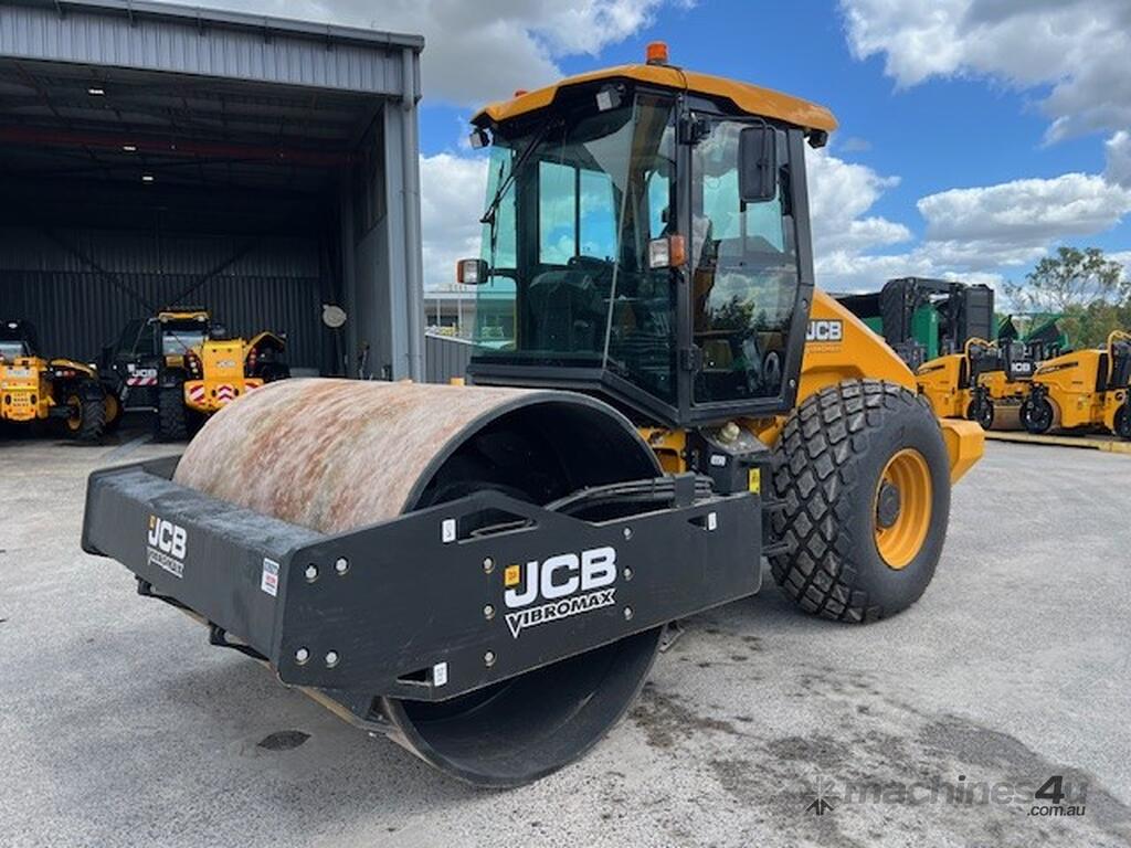 Used 2023 jcb VM116D Single Drum Smooth Rollers in DARRA, QLD